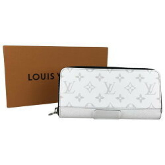 Louis Vuitton | Bags | Louis Vuitton Zippy Wallet Horizontal Monogram ...